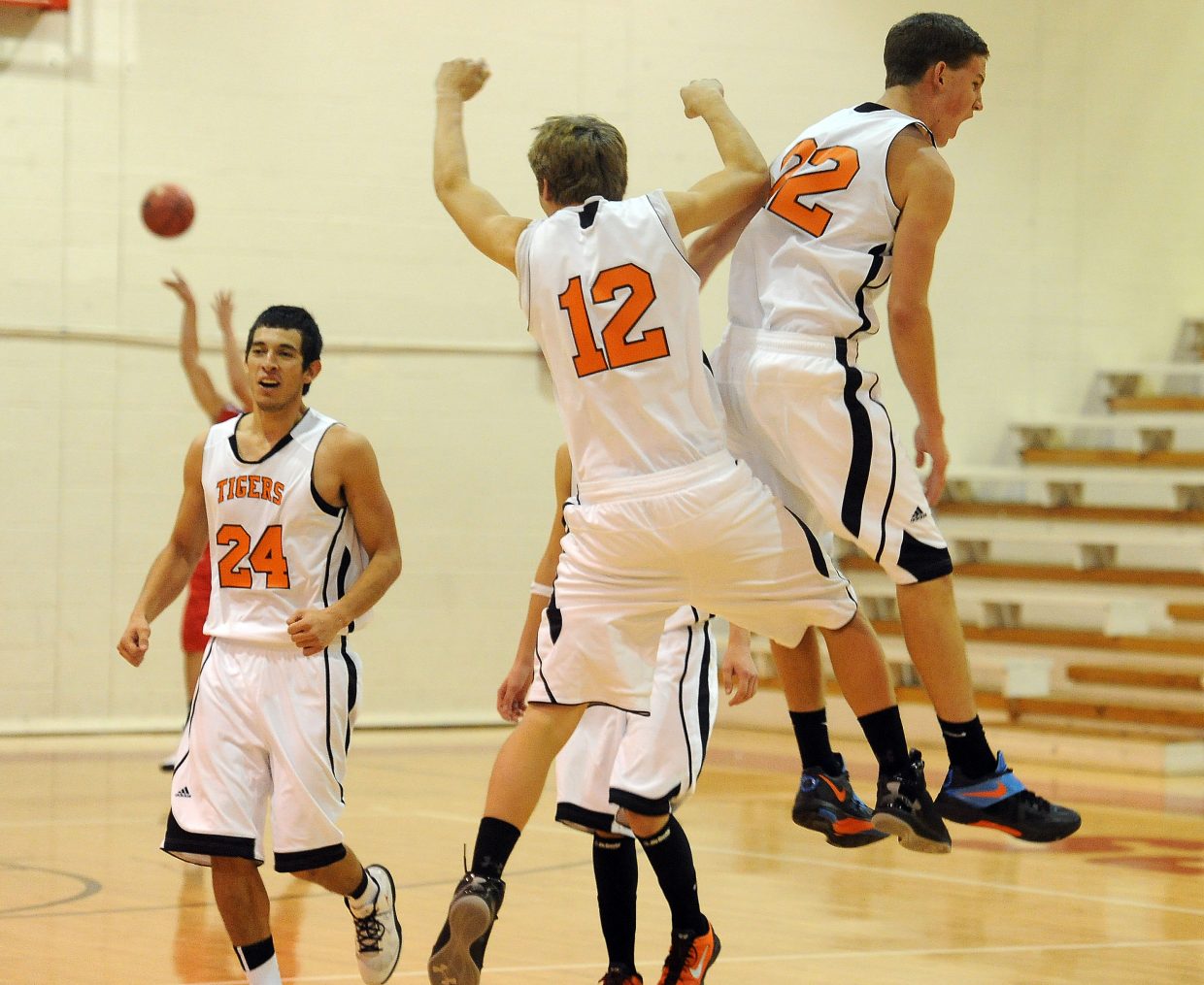 Hayden boys basketball rallies late for narrow win | SteamboatToday.com